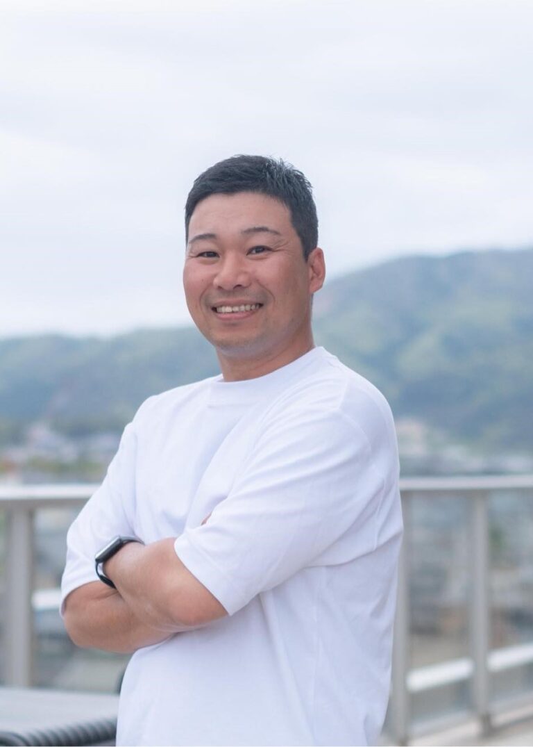 市役所前にひろがる新たな光景「小さな芝生広場の実験」 - ICHIOSHI - 京信のいちおし | 京都信用金庫の取組紹介ページ